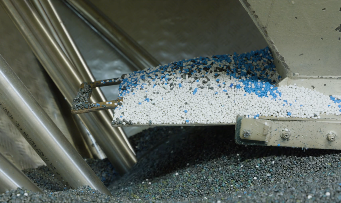 Business-reporter.com - Sustainability - Closed-loop packaging ...